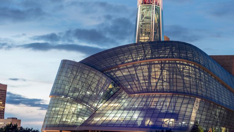 Red tower marks 100th anniversary of Armistice | CMHR